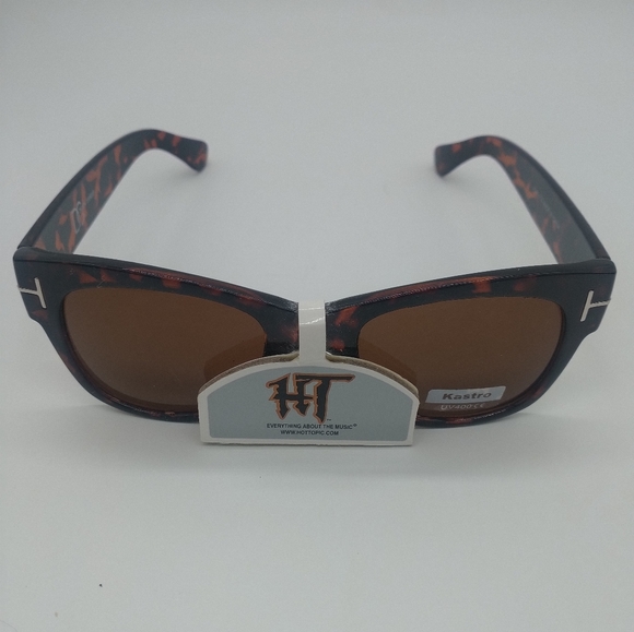 Hot Topic | Accessories | Nwt Hot Topic Kastro Tortoise Shell ...